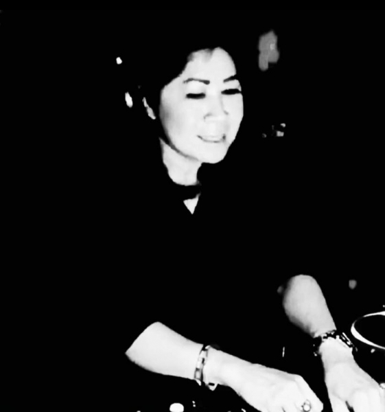 DJ YT, Kashmir Lounge